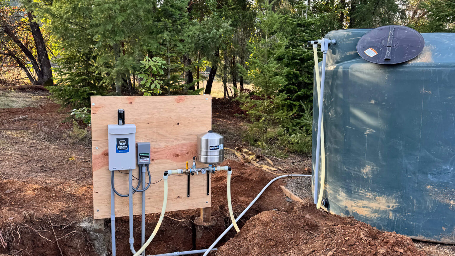 Water Storage Tank Installation & Maintenance - 5E Pump & Well Service